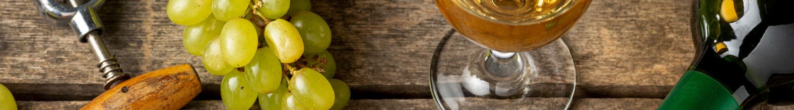 Greek Retsina: Online sales of the best brands of Greek Retsina